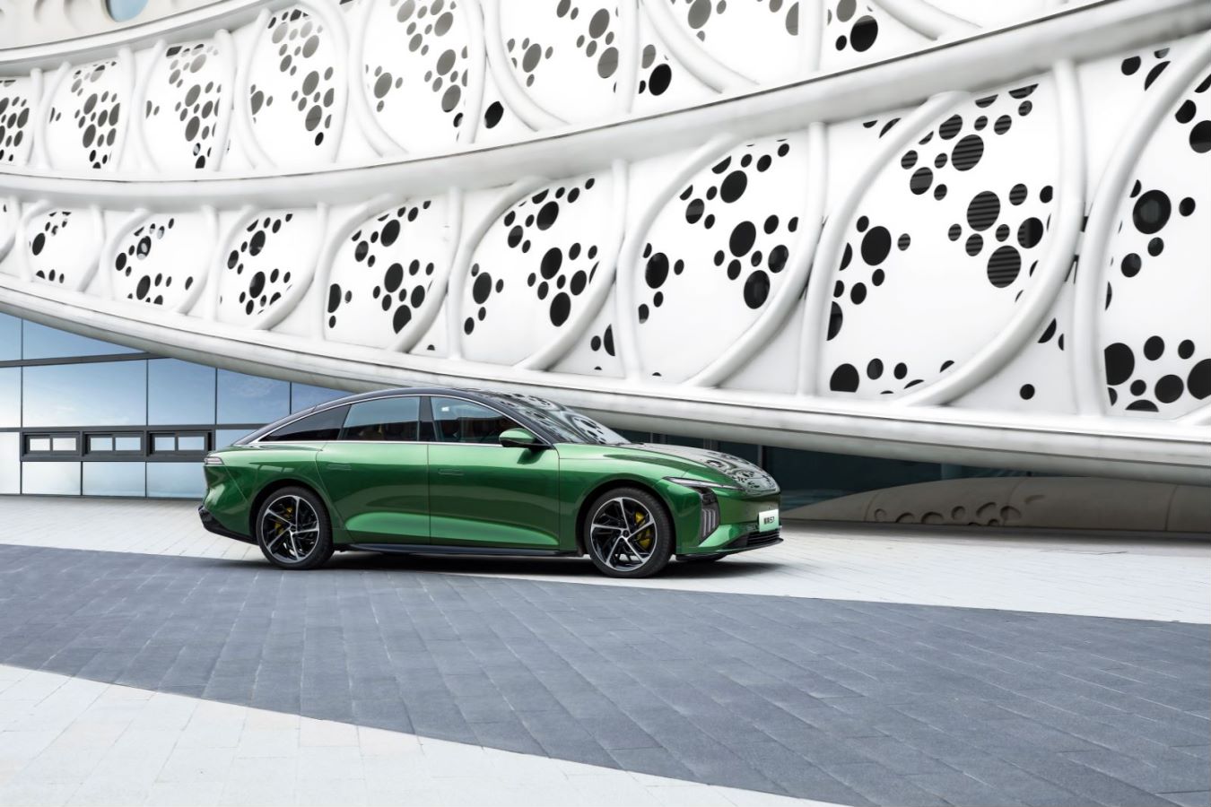 Wholesale 2024 Dongfeng Forthing S7 Luxury Electric Sedan 550km Range ...