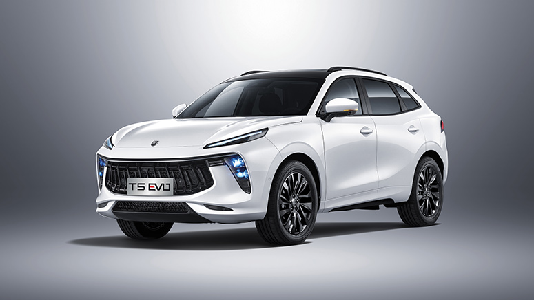 Wholesale 2022 Latest Design Diesel Hybrid Cars 2022 Overseas Version Dongfeng Forthing T5EVO Sale Dongfeng Manufacturer and brand Dongfeng